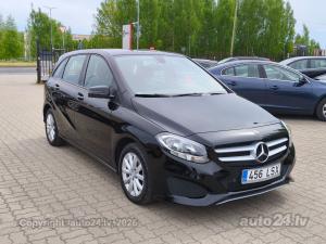 Melns Mercedes-Benz B-Class 2017 Tartu, ar dzinēja tilpumu 2.10 L un nobraukumu 150 tūkst. km par 12999 €, foto 12 vietnē AUTOMOTO.COM.LV