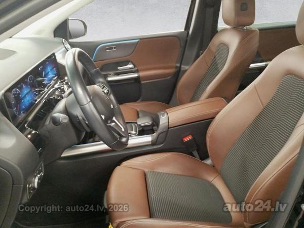 Black Mercedes-Benz B-Class 2019 in Tallinn, with an engine capacity of 0.00 L and mileage of 115 thousand km for 19990 €, photo 3 on AUTOMOTO.COM.LV