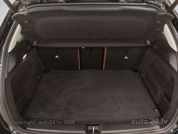 Black Mercedes-Benz B-Class 2019 in Tallinn, with an engine capacity of 0.00 L and mileage of 115 thousand km for 19990 €, photo 8 on AUTOMOTO.COM.LV