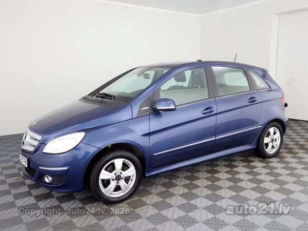 Blue Mercedes-Benz B-Class 2011 in Tallinn, with an engine capacity of 2.00 L and mileage of 279 thousand km for 999 €, photo 2 on AUTOMOTO.COM.LV