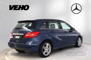 Zils Mercedes-Benz B-Class 2012 Tallina, ar dzinēja tilpumu 1.60 L un nobraukumu 135 tūkst. km par 5500 €, foto 4 vietnē AUTOMOTO.COM.LV