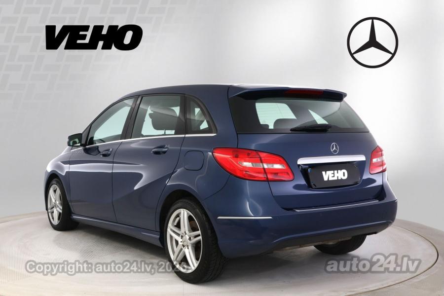 Zils Mercedes-Benz B-Class 2012 Tallina, ar dzinēja tilpumu 1.60 L un nobraukumu 135 tūkst. km par 5500 €, foto 5 vietnē AUTOMOTO.COM.LV
