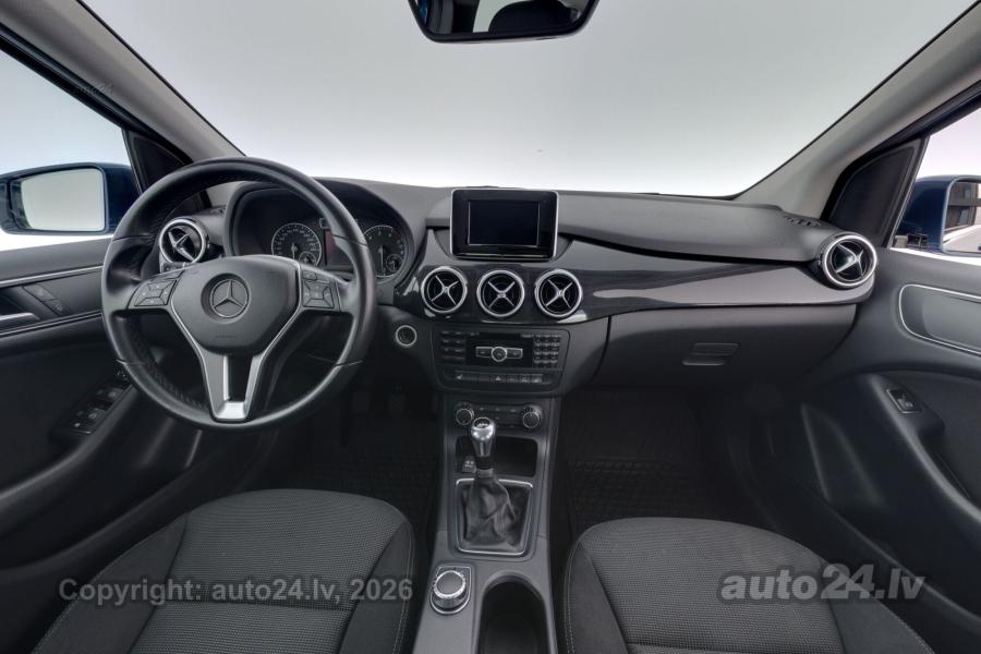 Zils Mercedes-Benz B-Class 2012 Tallina, ar dzinēja tilpumu 1.60 L un nobraukumu 135 tūkst. km par 5500 €, foto 11 vietnē AUTOMOTO.COM.LV