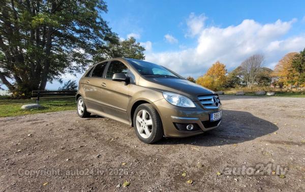 Brown Mercedes-Benz B-Class 2008 in Tallinn, with an engine capacity of 2.00 L and mileage of 295 thousand km for 3000 €, photo 5 on AUTOMOTO.COM.LV