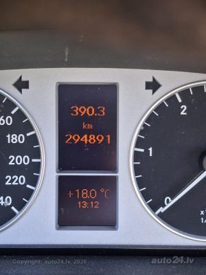 Brown Mercedes-Benz B-Class 2008 in Tallinn, with an engine capacity of 2.00 L and mileage of 295 thousand km for 3000 €, photo 8 on AUTOMOTO.COM.LV