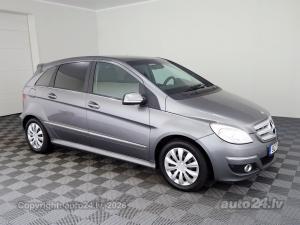 Grey Mercedes-Benz B-Class 2010 in Tallinn, with an engine capacity of 2.00 L and mileage of 379 thousand km for 1999 €, photo  on AUTOMOTO.COM.LV