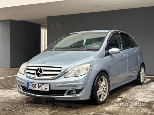 Pelēks Mercedes-Benz B-Class 2005 Tallina, ar dzinēja tilpumu 2.00 L un nobraukumu 387 tūkst. km par 3000 €, foto 3 vietnē AUTOMOTO.COM.LV