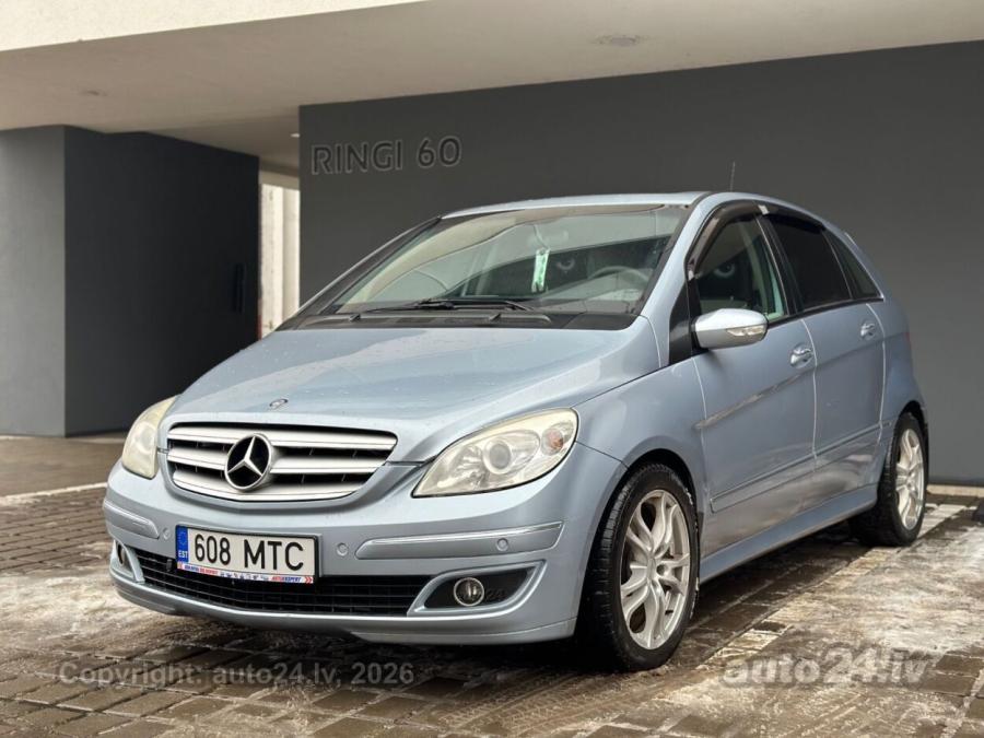 Pelēks Mercedes-Benz B-Class 2005 Tallina, ar dzinēja tilpumu 2.00 L un nobraukumu 387 tūkst. km par 3000 €, foto 3 vietnē AUTOMOTO.COM.LV