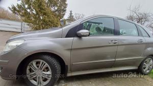 Grey Mercedes-Benz B-Class 2005 in Tallinn, with an engine capacity of 2.00 L and mileage of 279 thousand km for 1200 €, photo 5 on AUTOMOTO.COM.LV