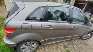 Grey Mercedes-Benz B-Class 2005 in Tallinn, with an engine capacity of 2.00 L and mileage of 279 thousand km for 1200 €, photo 8 on AUTOMOTO.COM.LV