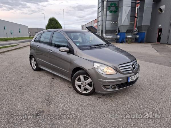 Grey Mercedes-Benz B-Class 2005 in Tartu, with an engine capacity of 2.00 L and mileage of 212 thousand km for 1550 €, photo 3 on AUTOMOTO.COM.LV