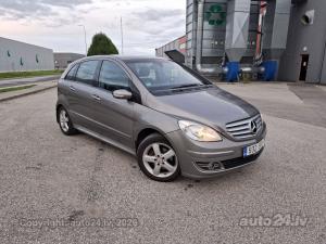 Grey Mercedes-Benz B-Class 2005 in Tartu, with an engine capacity of 2.00 L and mileage of 212 thousand km for 1550 €, photo 4 on AUTOMOTO.COM.LV