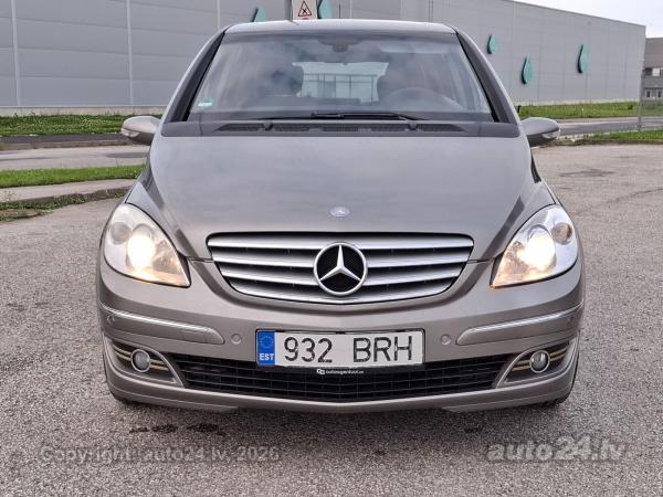 Grey Mercedes-Benz B-Class 2005 in Tartu, with an engine capacity of 2.00 L and mileage of 212 thousand km for 1550 €, photo 4 on AUTOMOTO.COM.LV