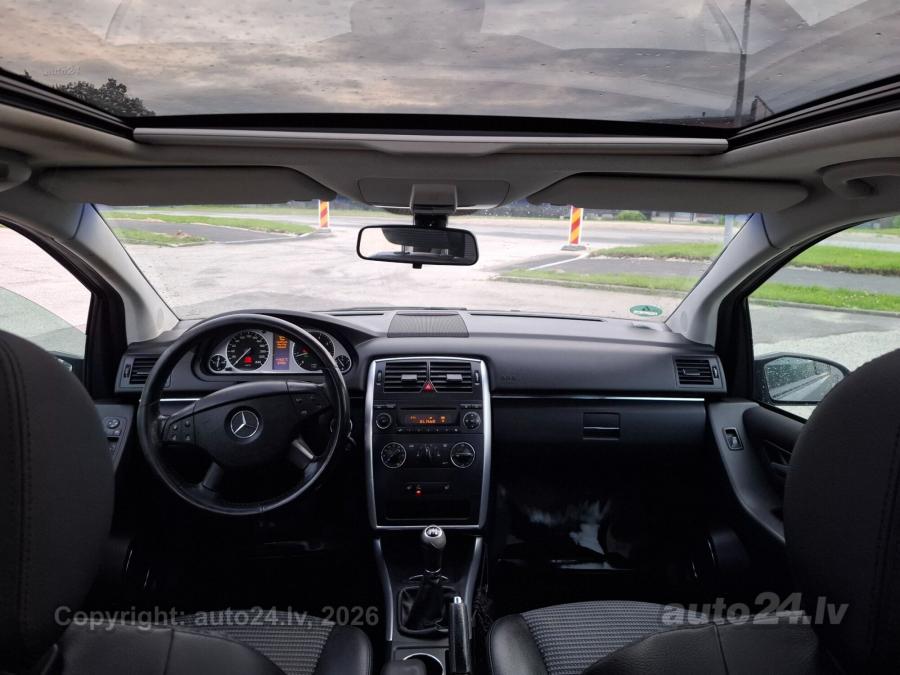 Grey Mercedes-Benz B-Class 2005 in Tartu, with an engine capacity of 2.00 L and mileage of 212 thousand km for 1550 €, photo 11 on AUTOMOTO.COM.LV