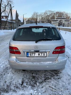 Pelēks Mercedes-Benz B-Class 2006 Tallina, ar dzinēja tilpumu 2.00 L un nobraukumu 0 tūkst. km par 2499 €, foto 6 vietnē AUTOMOTO.COM.LV