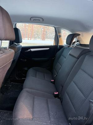 Pelēks Mercedes-Benz B-Class 2006 Tallina, ar dzinēja tilpumu 2.00 L un nobraukumu 0 tūkst. km par 2499 €, foto 15 vietnē AUTOMOTO.COM.LV