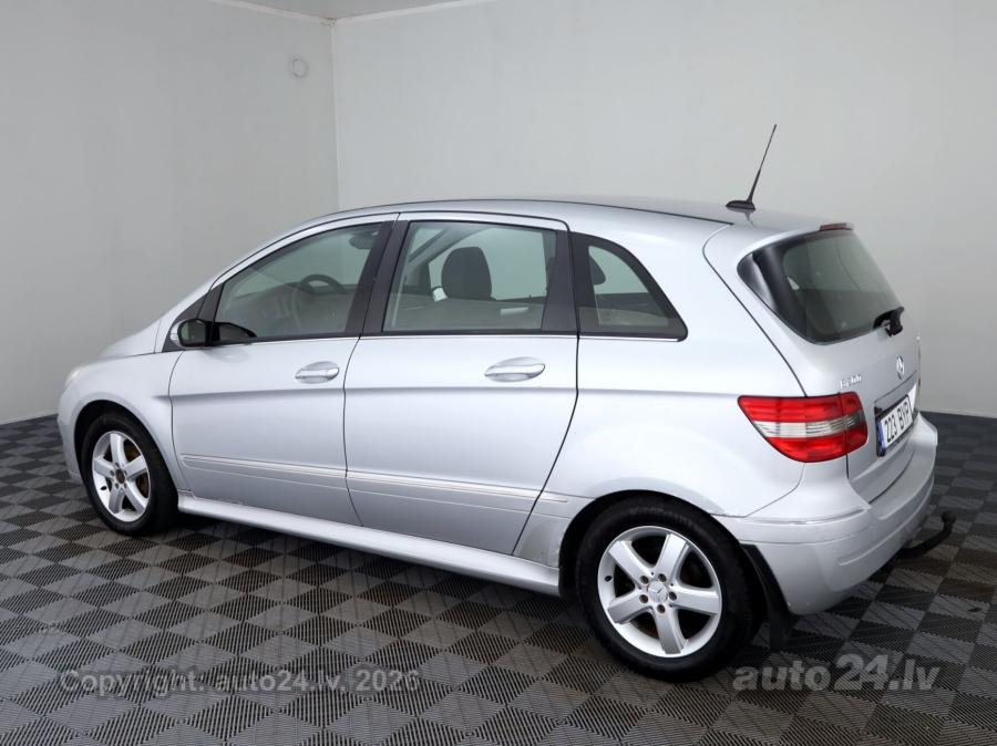 Grey Mercedes-Benz B-Class 2006 in Tallinn, with an engine capacity of 2.00 L and mileage of 293 thousand km for 1199 €, photo 5 on AUTOMOTO.COM.LV