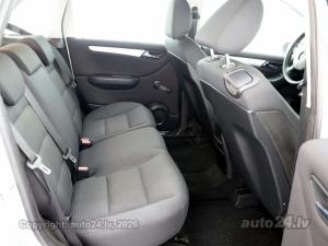 Grey Mercedes-Benz B-Class 2006 in Tallinn, with an engine capacity of 2.00 L and mileage of 293 thousand km for 1199 €, photo 8 on AUTOMOTO.COM.LV
