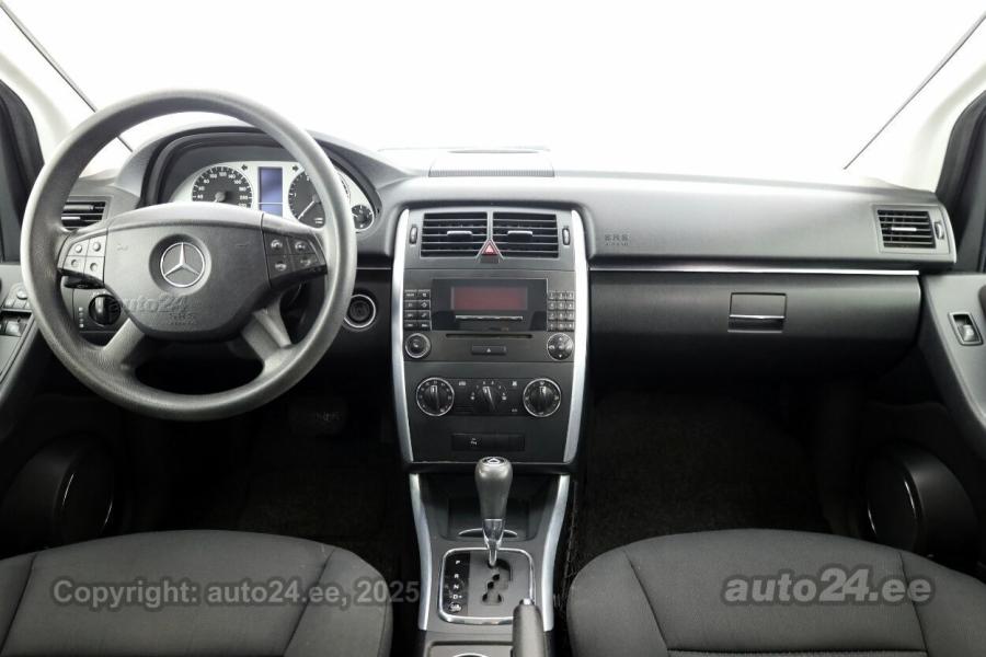 Pelēks Mercedes-Benz B-Class 2007 Tallina, ar dzinēja tilpumu 2.00 L un nobraukumu 210 tūkst. km par 1199 €, foto 5 vietnē AUTOMOTO.COM.LV