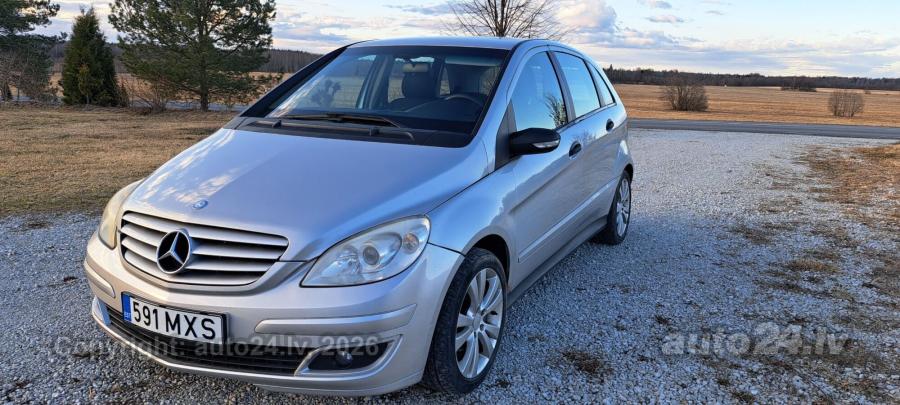 Pelēks Mercedes-Benz B-Class 2007 Tallina, ar dzinēja tilpumu 2.00 L un nobraukumu 392 tūkst. km par 1800 €, foto 3 vietnē AUTOMOTO.COM.LV