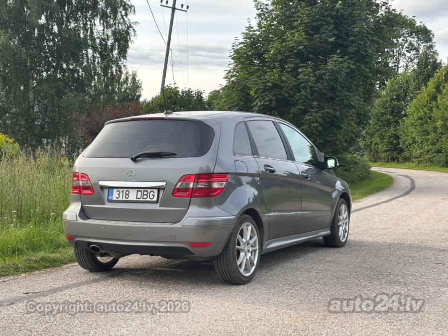 Grey Mercedes-Benz B-Class 2009 in Tartu, with an engine capacity of 1.70 L and mileage of 239 thousand km for 3890 €, photo 3 on AUTOMOTO.COM.LV