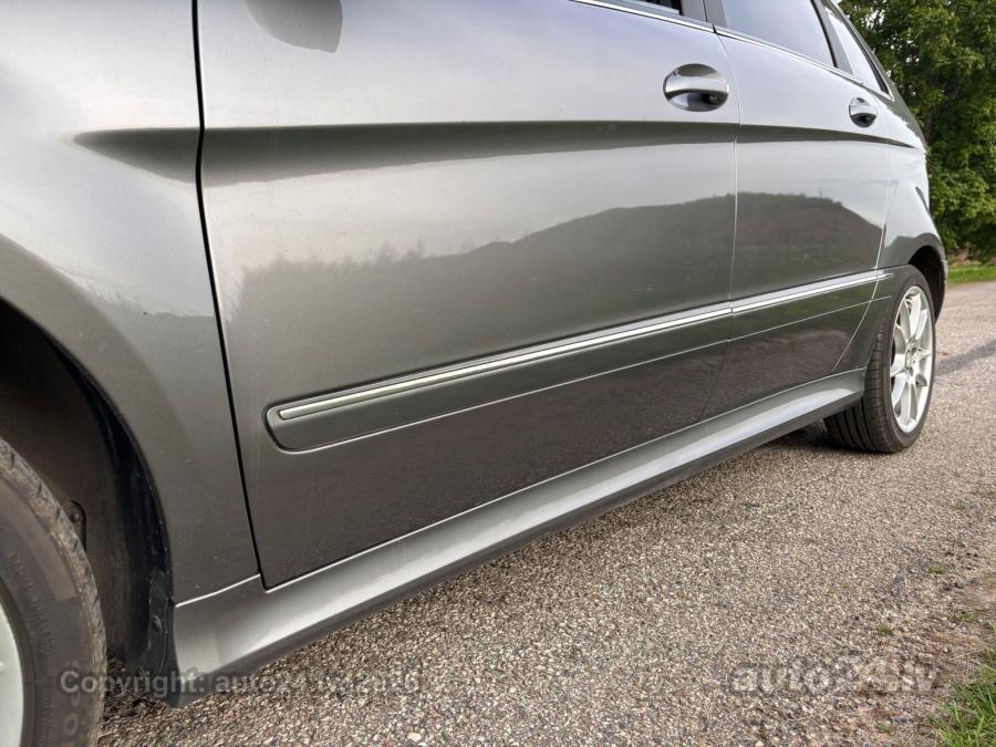 Grey Mercedes-Benz B-Class 2009 in Tartu, with an engine capacity of 1.70 L and mileage of 239 thousand km for 3890 €, photo 18 on AUTOMOTO.COM.LV