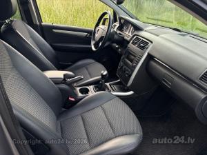 Pelēks Mercedes-Benz B-Class 2009 Tartu, ar dzinēja tilpumu 1.70 L un nobraukumu 239 tūkst. km par 3890 €, foto 13 vietnē AUTOMOTO.COM.LV