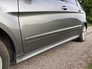 Pelēks Mercedes-Benz B-Class 2009 Tartu, ar dzinēja tilpumu 1.70 L un nobraukumu 239 tūkst. km par 3890 €, foto 18 vietnē AUTOMOTO.COM.LV