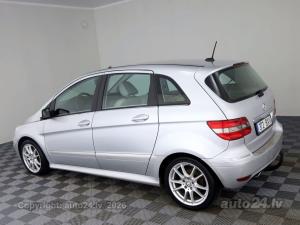 Pelēks Mercedes-Benz B-Class 2011 Tallina, ar dzinēja tilpumu 2.00 L un nobraukumu 232 tūkst. km par 1999 €, foto 4 vietnē AUTOMOTO.COM.LV