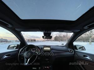 Pelēks Mercedes-Benz B-Class 2012 Viljandi, ar dzinēja tilpumu 1.80 L un nobraukumu 213 tūkst. km par 7990 €, foto 5 vietnē AUTOMOTO.COM.LV