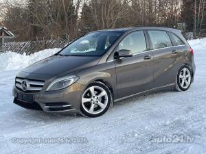 Pelēks Mercedes-Benz B-Class 2012 Viljandi, ar dzinēja tilpumu 1.80 L un nobraukumu 213 tūkst. km par 7980 €, foto  vietnē AUTOMOTO.COM.LV