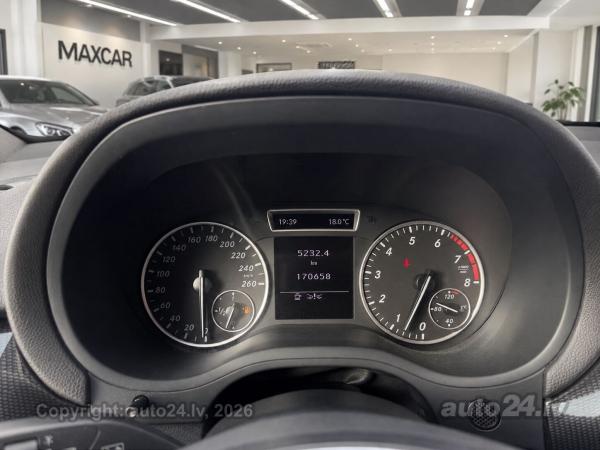 Grey Mercedes-Benz B-Class 2012 in Tallinn, with an engine capacity of 1.60 L and mileage of 170 thousand km for 4999 €, photo 9 on AUTOMOTO.COM.LV