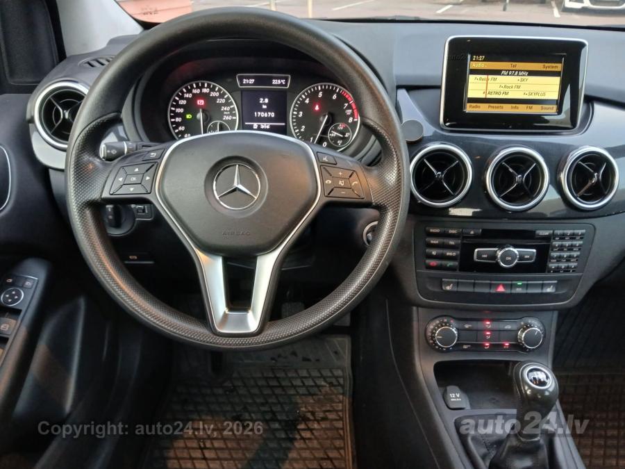 Grey Mercedes-Benz B-Class 2012 in Tallinn, with an engine capacity of 1.60 L and mileage of 171 thousand km for 6900 €, photo 9 on AUTOMOTO.COM.LV