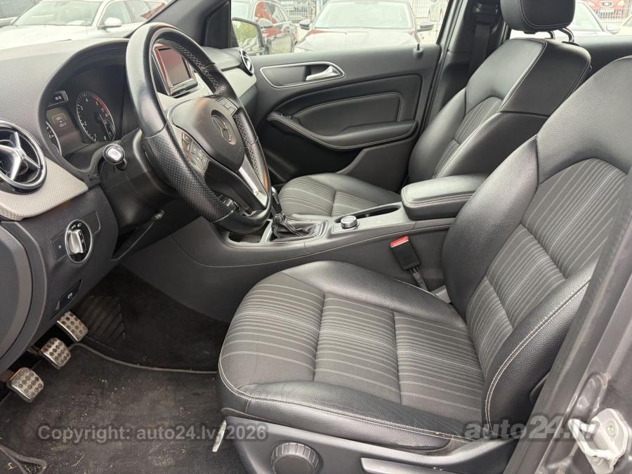 Pelēks Mercedes-Benz B-Class 2013 Viljandi, ar dzinēja tilpumu 1.50 L un nobraukumu 135 tūkst. km par 7990 €, foto 7 vietnē AUTOMOTO.COM.LV