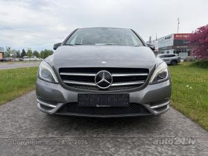 Pelēks Mercedes-Benz B-Class 2013 Viljandi, ar dzinēja tilpumu 1.50 L un nobraukumu 135 tūkst. km par 7990 €, foto 14 vietnē AUTOMOTO.COM.LV