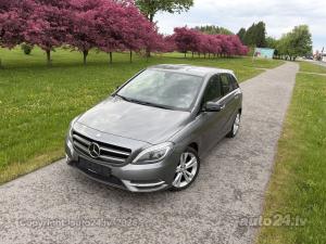 Pelēks Mercedes-Benz B-Class 2013 Viljandi, ar dzinēja tilpumu 1.50 L un nobraukumu 135 tūkst. km par 7990 €, foto 20 vietnē AUTOMOTO.COM.LV