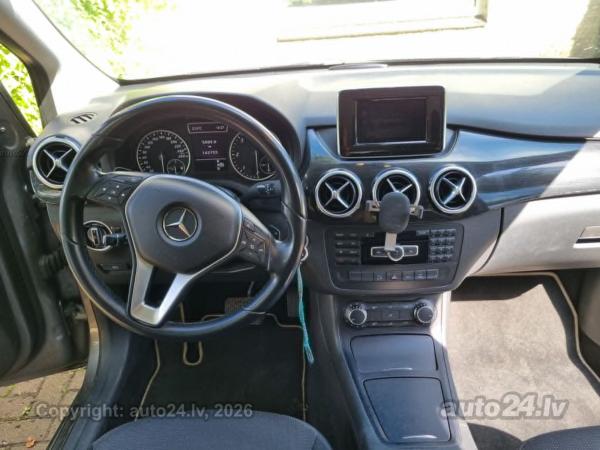 Grey Mercedes-Benz B-Class 2013 in Tallinn, with an engine capacity of 1.80 L and mileage of 163 thousand km for 4680 €, photo 4 on AUTOMOTO.COM.LV