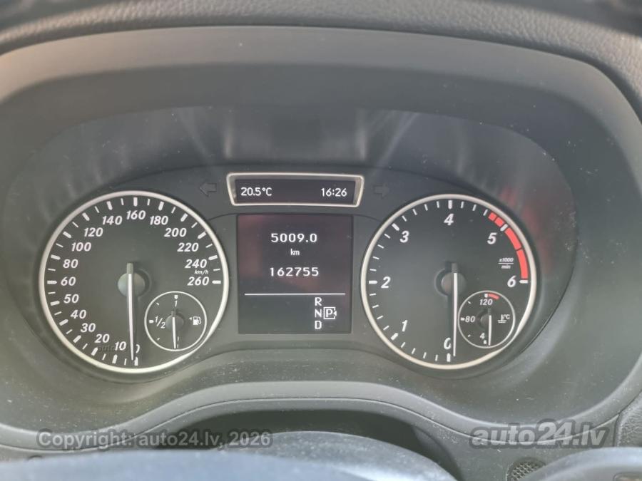 Pelēks Mercedes-Benz B-Class 2013 Tallina, ar dzinēja tilpumu 1.80 L un nobraukumu 163 tūkst. km par 4680 €, foto 6 vietnē AUTOMOTO.COM.LV