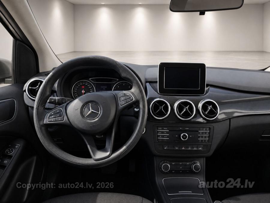 Grey Mercedes-Benz B-Class 2016 in Tallinn, with an engine capacity of 1.50 L and mileage of 140 thousand km for 9900 €, photo 8 on AUTOMOTO.COM.LV