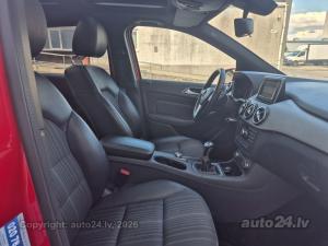 Sarkans Mercedes-Benz B-Class 2012 Pērnava, ar dzinēja tilpumu 1.80 L un nobraukumu 270 tūkst. km par 5500 €, foto 10 vietnē AUTOMOTO.COM.LV