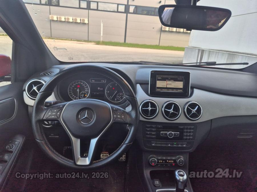 Sarkans Mercedes-Benz B-Class 2012 Pērnava, ar dzinēja tilpumu 1.80 L un nobraukumu 270 tūkst. km par 5500 €, foto 11 vietnē AUTOMOTO.COM.LV