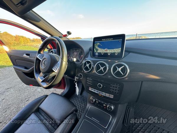 Red Mercedes-Benz B-Class 2017 in Tallinn, with an engine capacity of 2.10 L and mileage of 136 thousand km for 15300 €, photo 7 on AUTOMOTO.COM.LV
