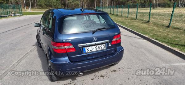 Mercedes-Benz B-Class 2006 in Riga, with an engine capacity of 2.00 L and mileage of 247 thousand km for 1650 €, photo 3 on AUTOMOTO.COM.LV