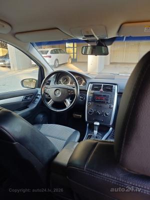 Mercedes-Benz B-Class 2006 in Tallinn, with an engine capacity of 1.70 L and mileage of 231 thousand km for 1900 €, photo 5 on AUTOMOTO.COM.LV