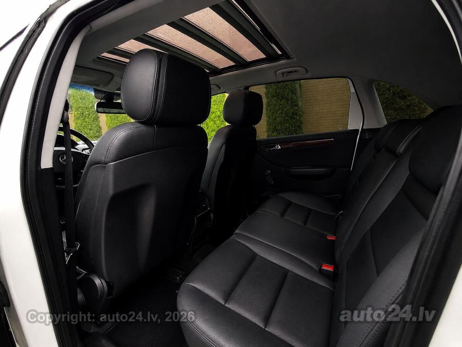 Balts Mercedes-Benz B-Class 2005 Tartu, ar dzinēja tilpumu 2.00 L un nobraukumu 280 tūkst. km par 1390 €, foto 7 vietnē AUTOMOTO.COM.LV