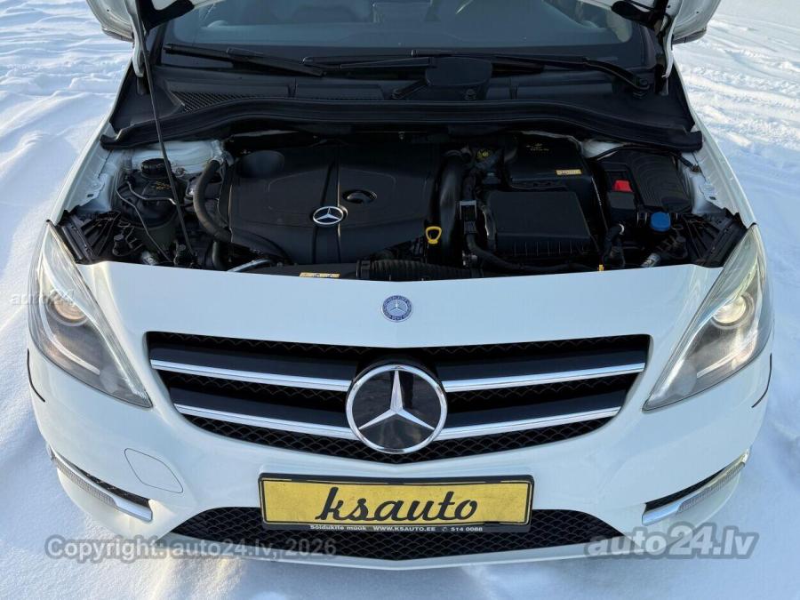 Balts Mercedes-Benz B-Class 2013 Tartu, ar dzinēja tilpumu 1.80 L un nobraukumu 250 tūkst. km par 9199 €, foto 5 vietnē AUTOMOTO.COM.LV