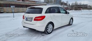 White Mercedes-Benz B-Class 2013 in Tallinn, with an engine capacity of 1.80 L and mileage of 173 thousand km for 9900 €, photo 3 on AUTOMOTO.COM.LV