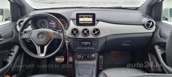Balts Mercedes-Benz B-Class 2013 Tallina, ar dzinēja tilpumu 1.80 L un nobraukumu 173 tūkst. km par 9900 €, foto 7 vietnē AUTOMOTO.COM.LV