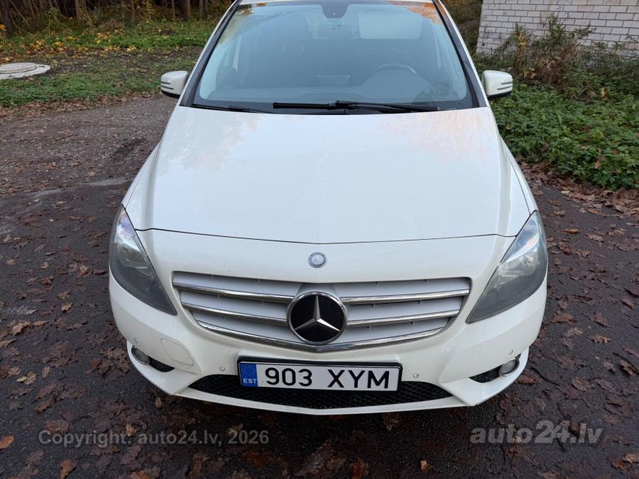 White Mercedes-Benz B-Class 2013 in Tallinn, with an engine capacity of 1.50 L and mileage of 395 thousand km for 5300 €, photo 5 on AUTOMOTO.COM.LV