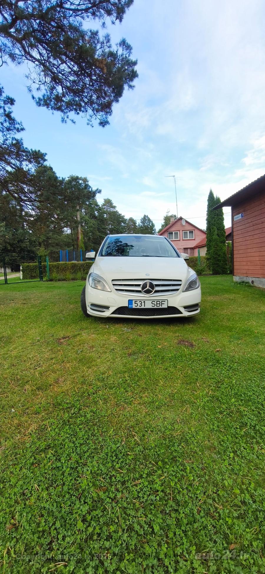 Balts Mercedes-Benz B-Class 2014 Tallina, ar dzinēja tilpumu 1.50 L un nobraukumu 312 tūkst. km par 6100 €, foto 3 vietnē AUTOMOTO.COM.LV